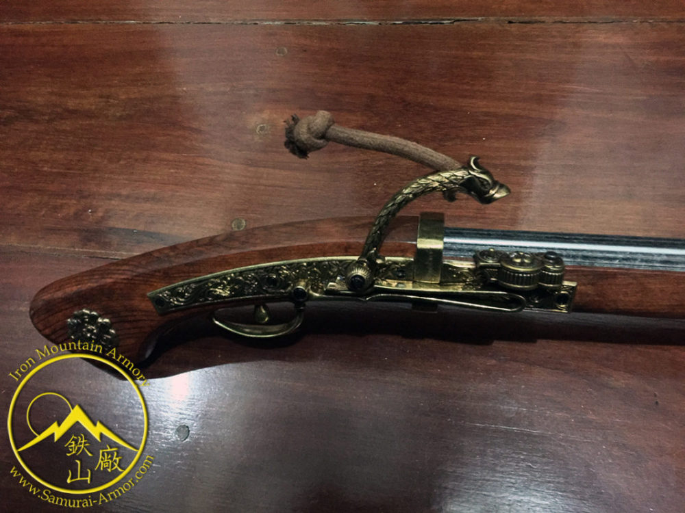 Tanegashima Teppo (rifle): Samurai Matchlock Replica Rifle